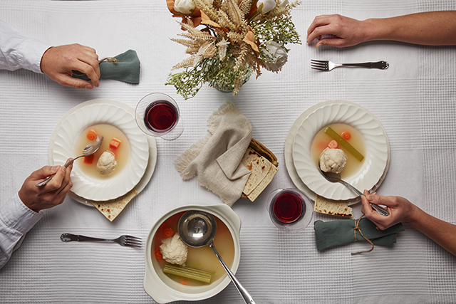The Key to Fitting into British Culture! Mastering UK Social and Dining ...
